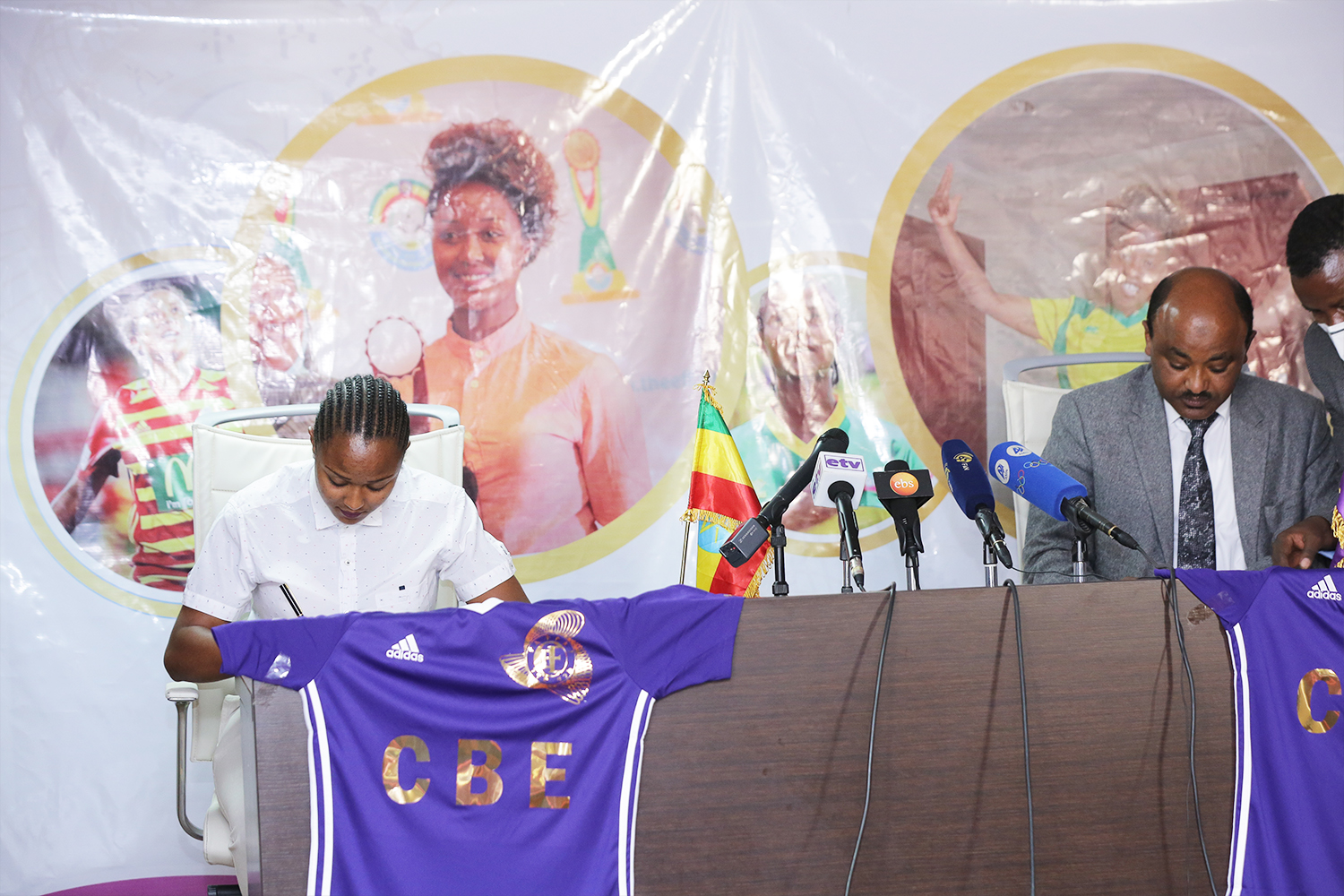 Loza joined Neged Bank after a lavish contract deal - Capital Newspaper